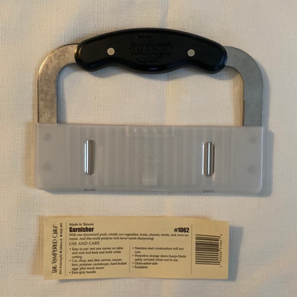 Pampered Chef | Kitchen | Pampered Chef Garnisher With Instructions ...